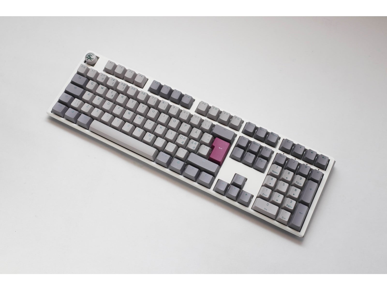 Ducky One 3 - Mist Grey - Fullsize - Cherry Blue - RGB - Gaming ...